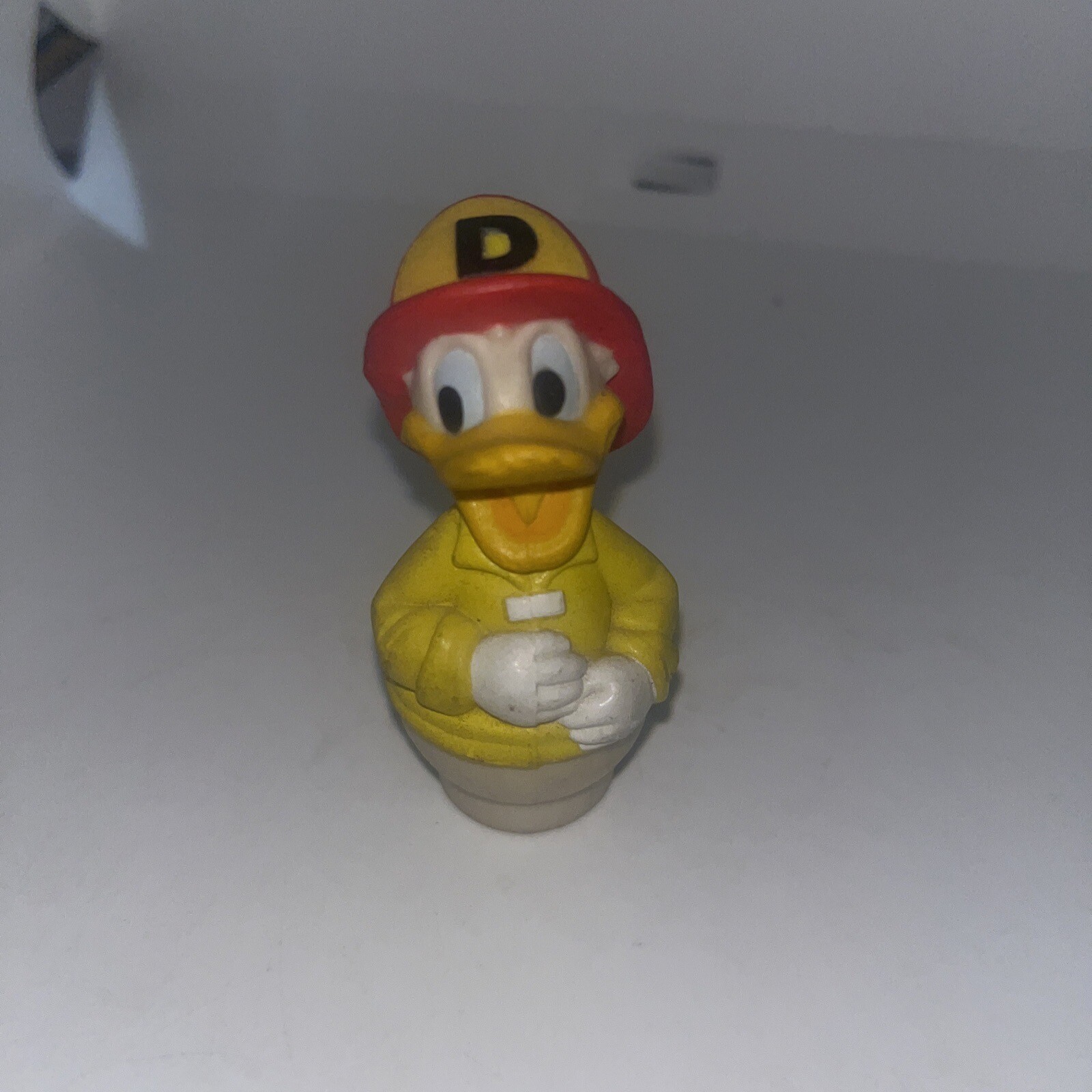 Vintage Disney Donald Duck Fireman Firefighter 2.75" Finger Puppet Toy ...