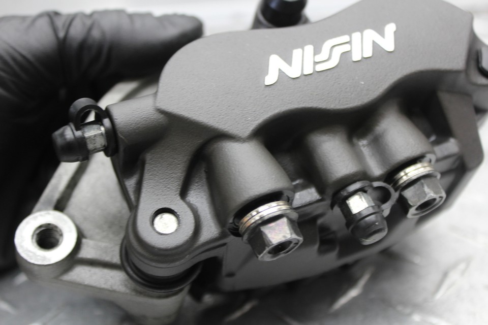 2007 HONDA ST1300 RIGHT FRONT NISSIN BRAKE CALIPER 45250-MCS-611 | eBay
