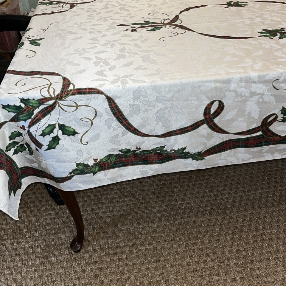 Classic Lenox Holiday Nouveau Traditional Tablecloth 60 x 84" Christmas ...