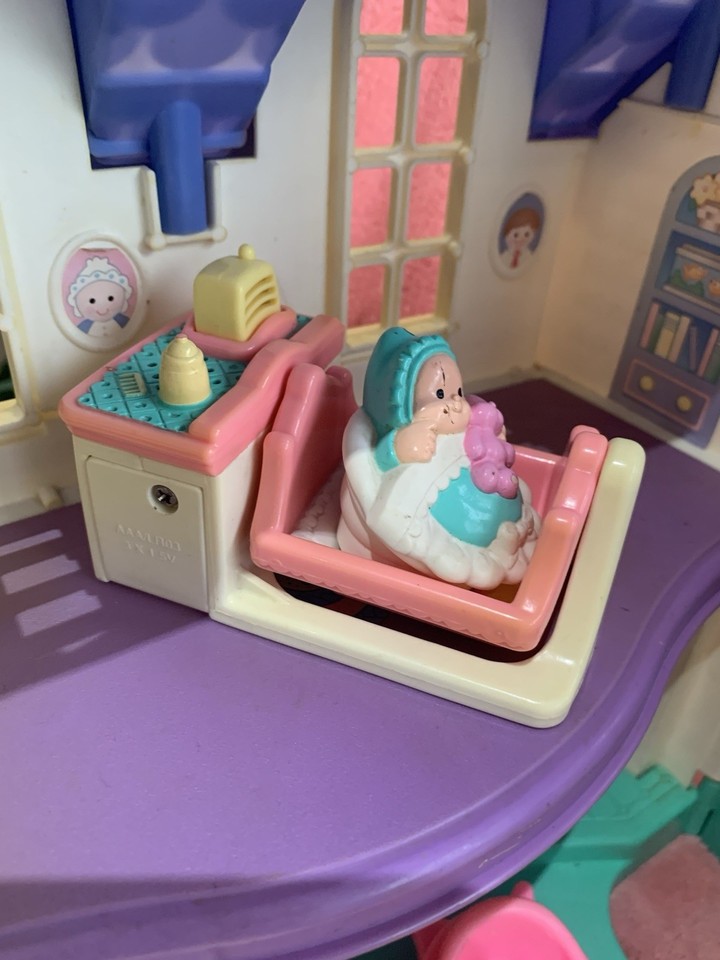 Fisher Price Vintage 1997 Little People Dolls House & Accessories ...