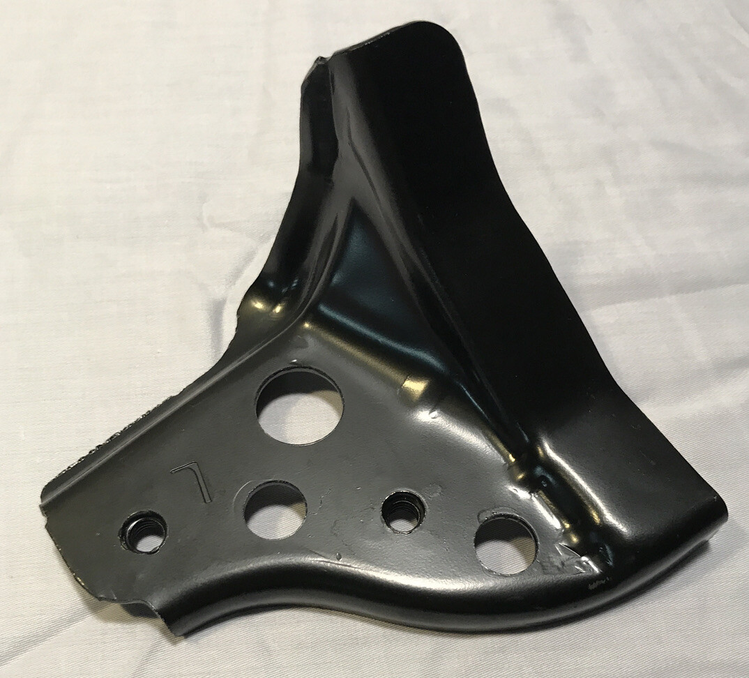 TOYOTA OEM Radiator Core Support-fender Mounting Bracket Left ...