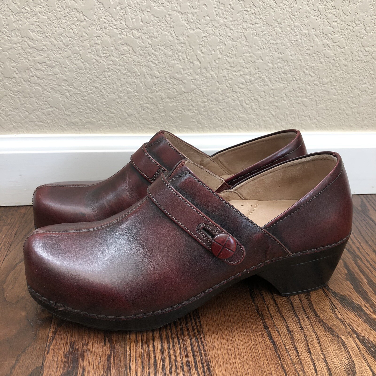 Dansko Solstice Cordovan Maroon Heel Clogs Shoes 9815… - Gem