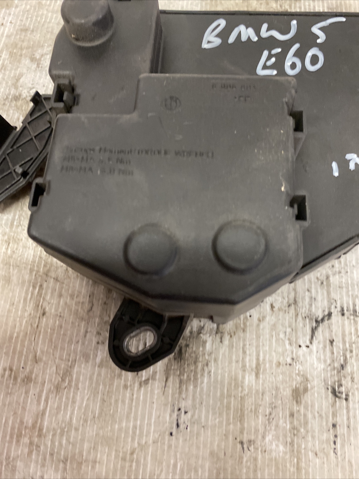 Bmw 5 Series E61 3.0 Diesel Fuse Box Interior 690658807 | eBay