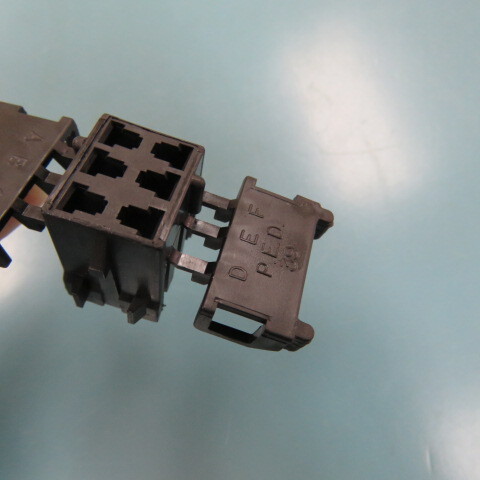 DELPHI 12015344 Qty of 50 per Lot Metri-Pack 280 6 Way Black Unsealed ...