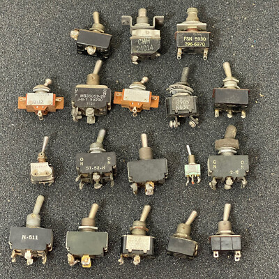 UND Lab Inc. and Other Misc Lot Of Vintage Toggle Switches Shown RF ...