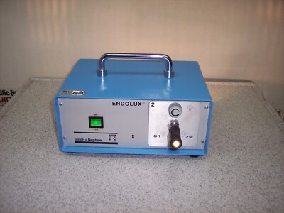 Smith & Nephew Dyonics Endolux Light Source Type 7191110025 | eBay