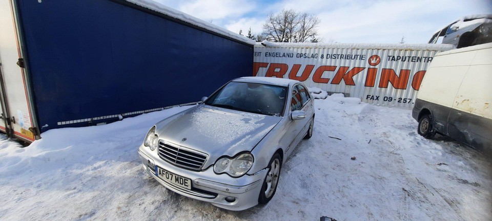 a2203570191 v6-22014b- a2033501356 Axles - Rear Right side for M ...