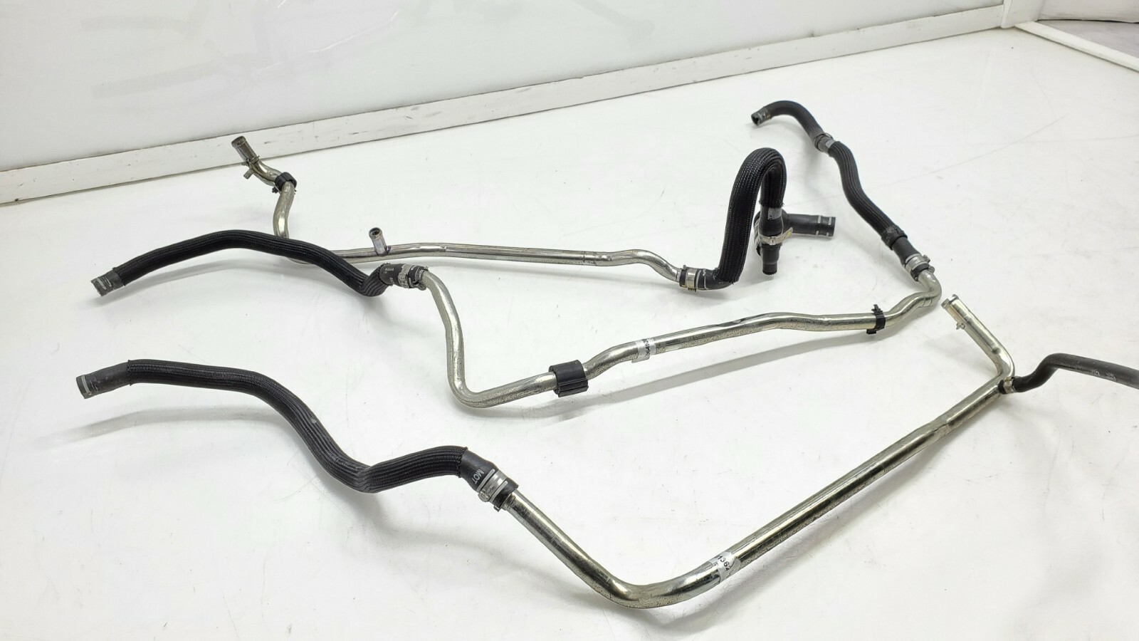 2014-2017 MASERATI GHIBLI SQ4 3.0L ENGINE COOLANT HOSE TUBE LINE SET ...