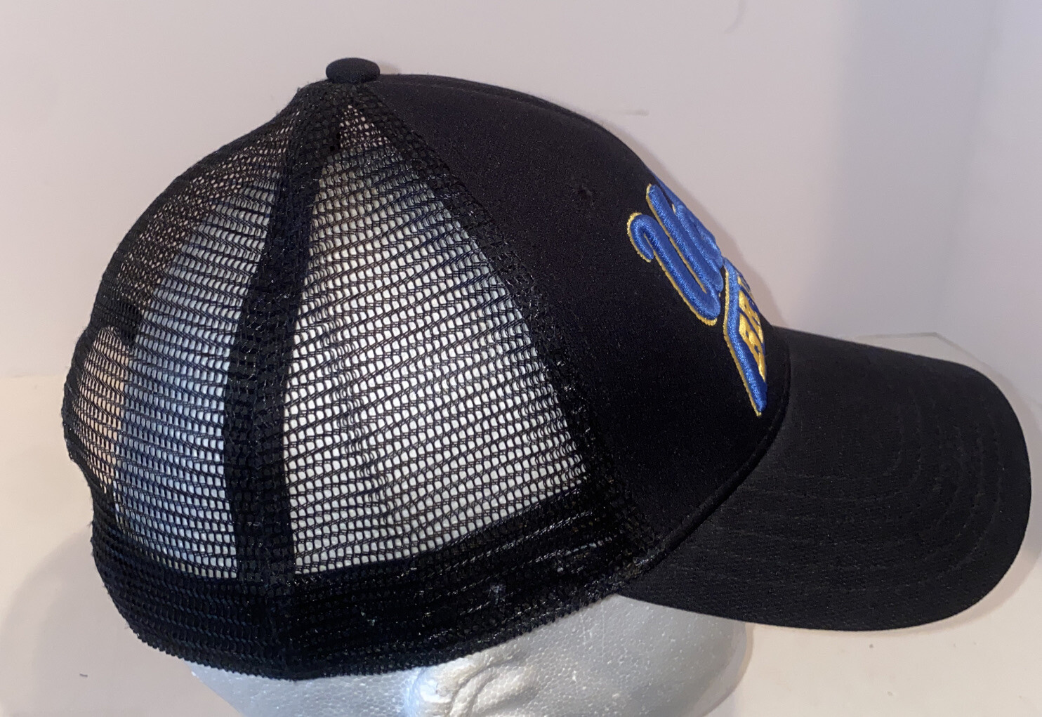 UCLA BRUINS Under Armour Black Mesh Cap Hat Adjustable Snapback | eBay