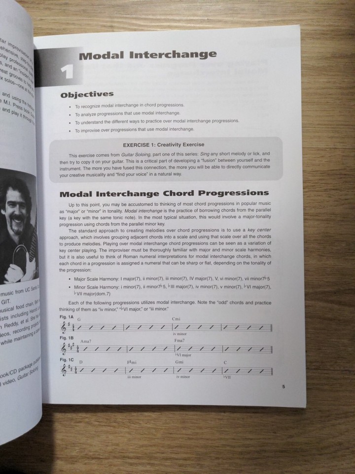 ADVANCED GUITAR SOLOING: THE PROFESSIONAL GUIDE TO By Daniel Gilbert ...