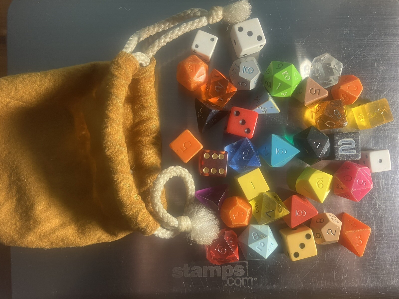 Lot of 32 dice of various sides plus cool dice bag (USED), Dungeons ...