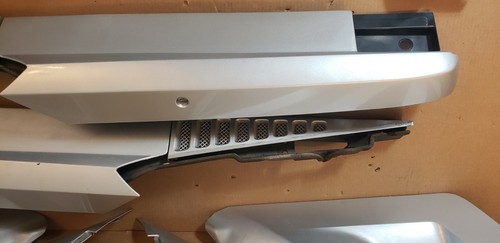 2002-2013 Cadillac Escalade EXT Smooth Cladding Mouldings Set | Silver ...