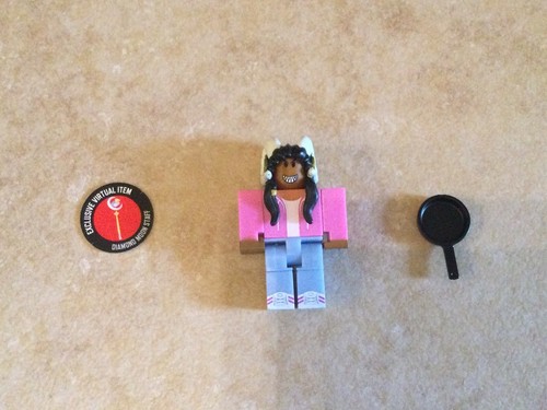 Roblox Series 10 Jazzyx3 figure with Diamond Moon Staff code and ...