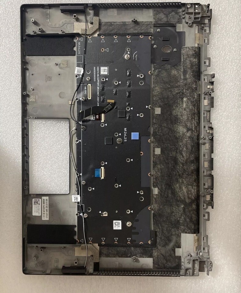 Genuin Dell Alienware X17 R2 Palmrest US keyboard 09X4V4 9X4V4 0718M9 ...