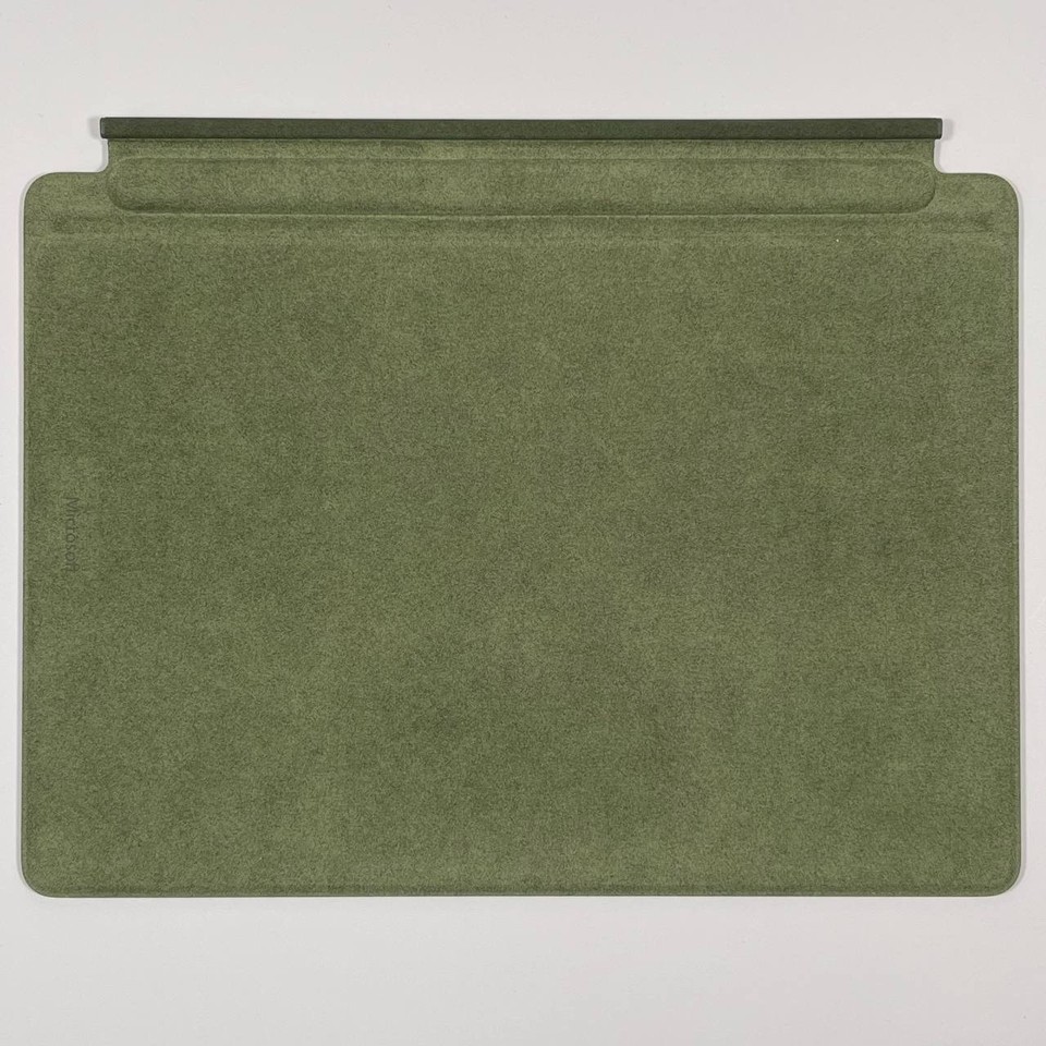 UNTESTED Microsoft Surface Pro Signature Keyboard Trackpad Cover ...