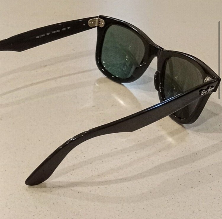 Ray-Ban RB2140 Black Original Wayfarer 50mm Unisex Classic Sunglasses G ...