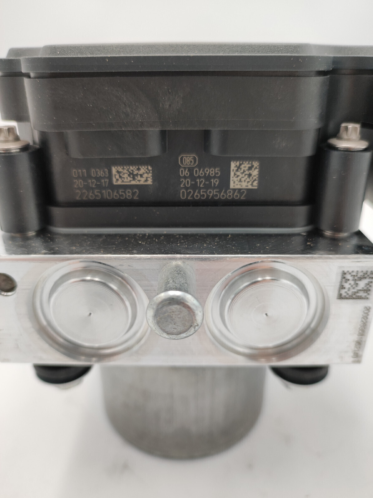 New + Orig Mercedes-Benz ABS Hydraulic Block Control Unit A2439002100 ...