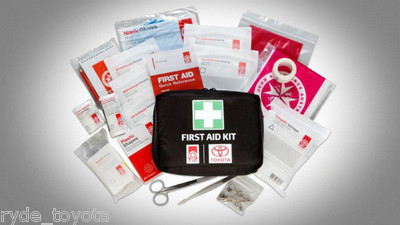 TOYOTA AND ST. JOHNS PERSONAL FIRST AID KIT ** TOYOTA GENUINE PARTS ...