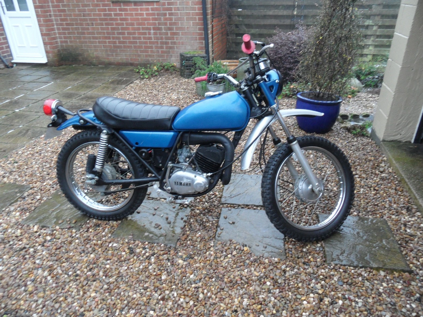 1975 Yamaha Dt175b Trail Enduro Restoration Project - Bike Years - 1970s