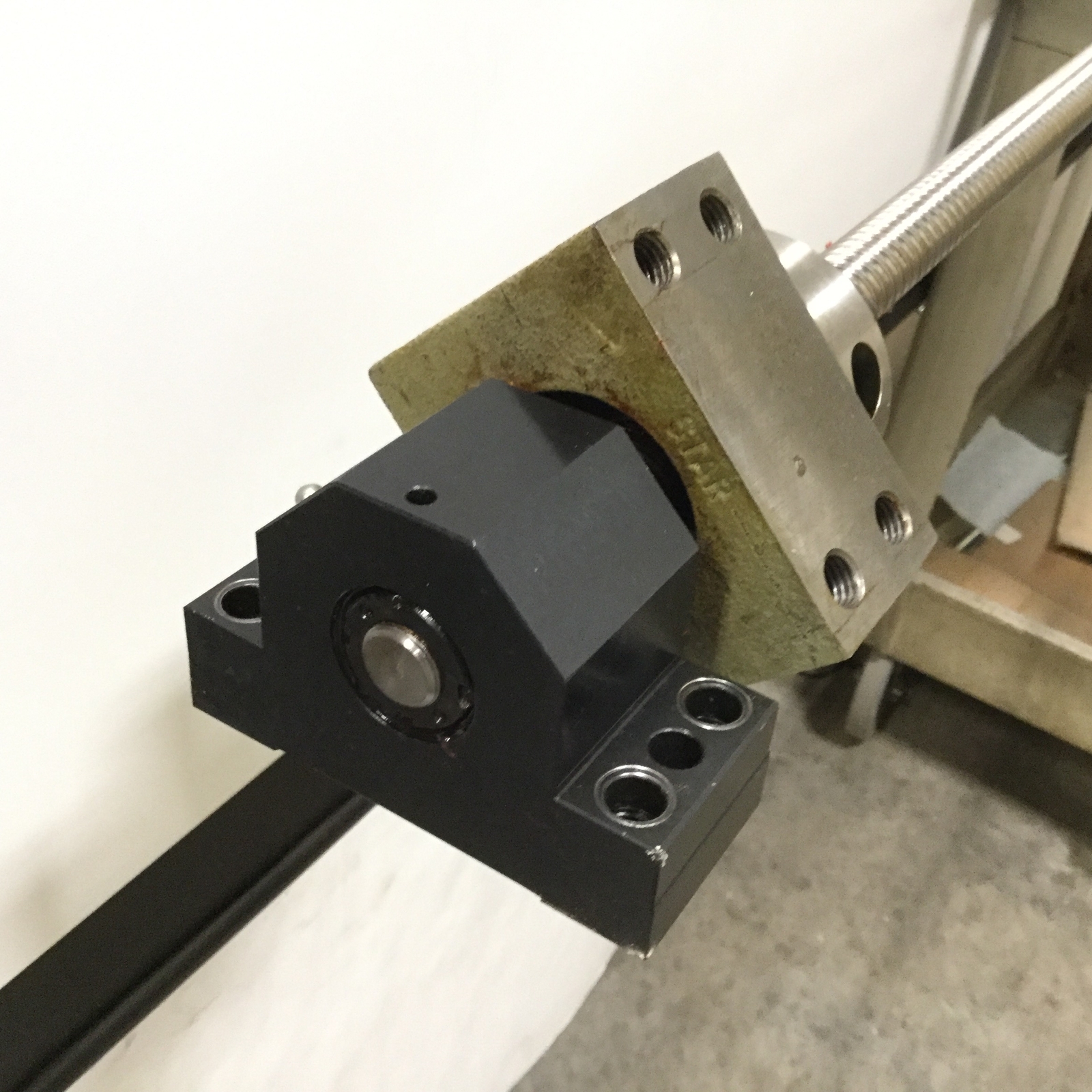 Star 1512-2-8014 Linear Ball Screw Assembly, Screw: 2.69m x 24mm ...