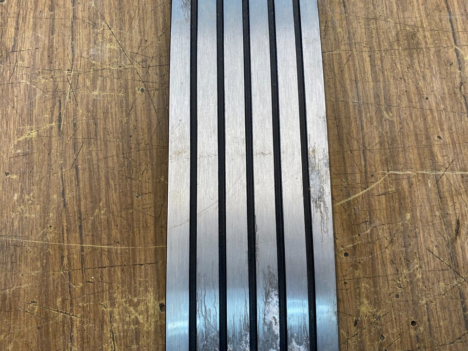 Ford Falcon BA XR8 Boss 260 Engine Badge 8906-6404-AA | eBay