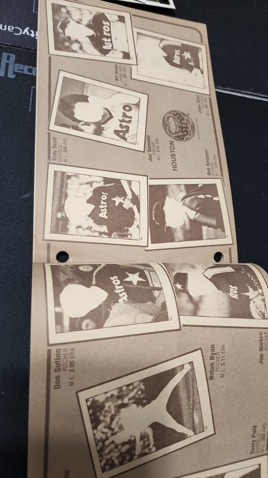 1981 Fleer Baseball Logo Sticker & Stamp Album | eBay