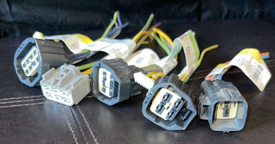 NEW Ford 9C24-14A411-AB, CB, DB, FB, GB G2816 Wiring Connector Pigtails ...