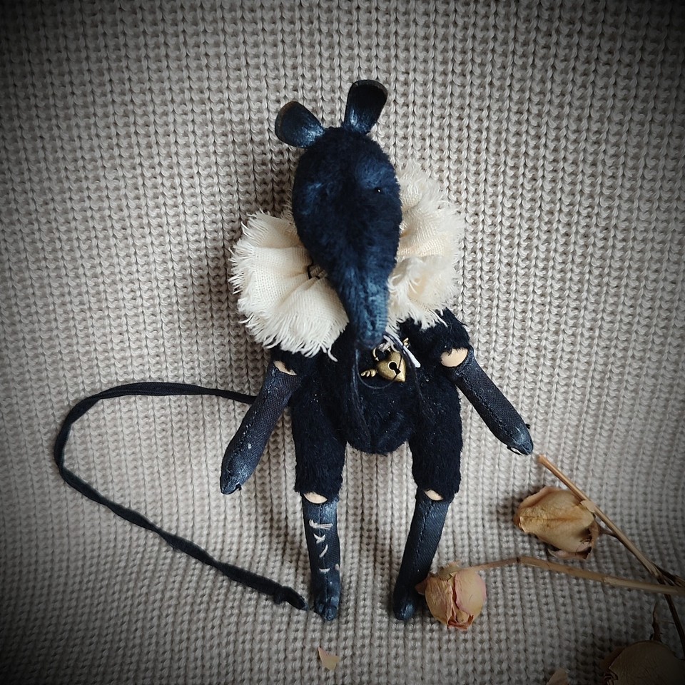 Creepy rat. Collectible creepy doll rat. Gothic rat figurine. | eBay