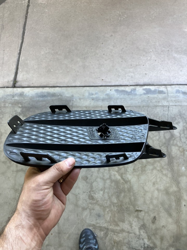 Genuine MERCEDES BENZ E W213 Lower Front Left Bumper Grill A2138856700 ...