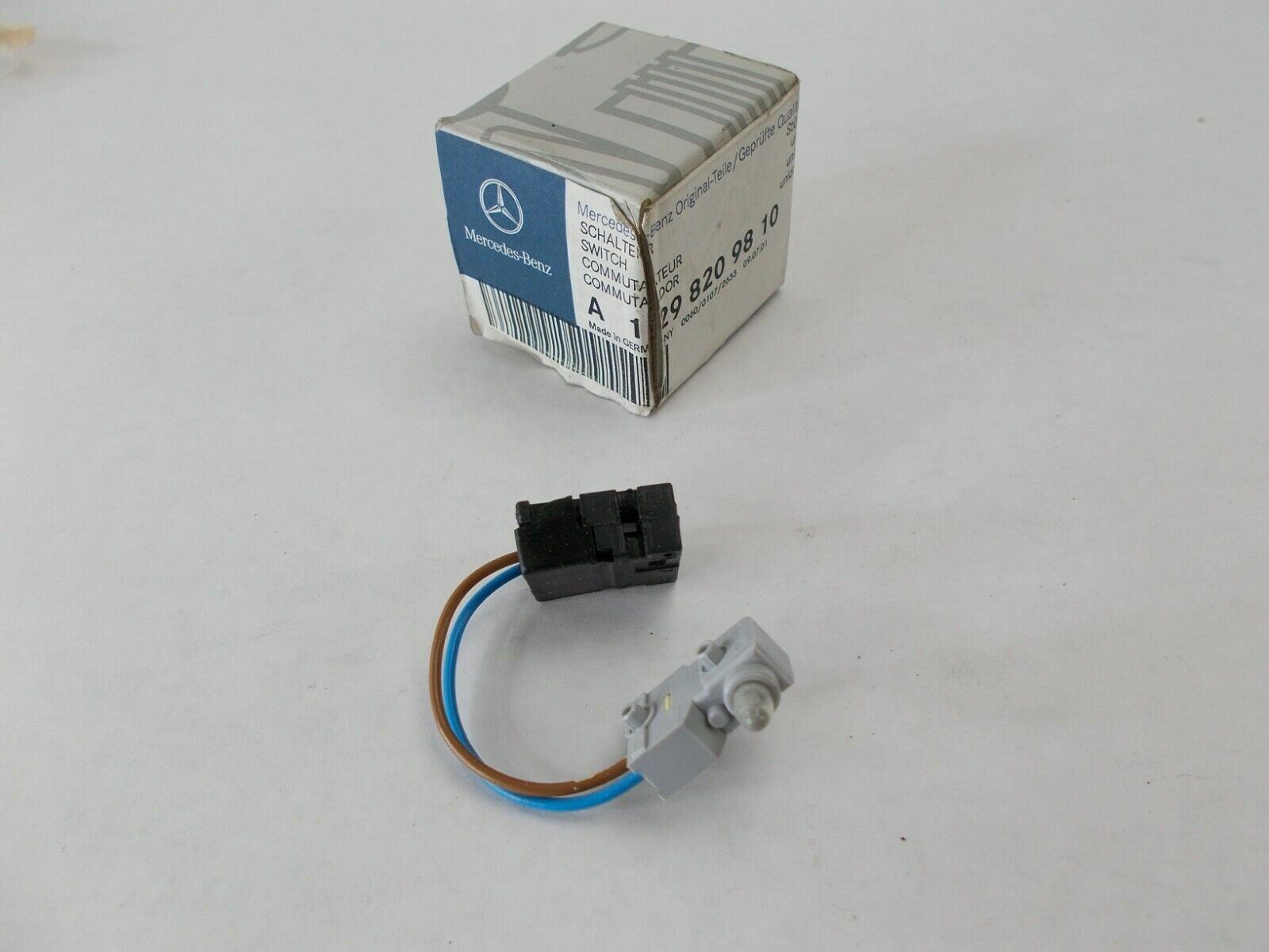 New Genuine OEM Mercedes-Benz Switch Blower Regulator 1298209810 / 129 ...