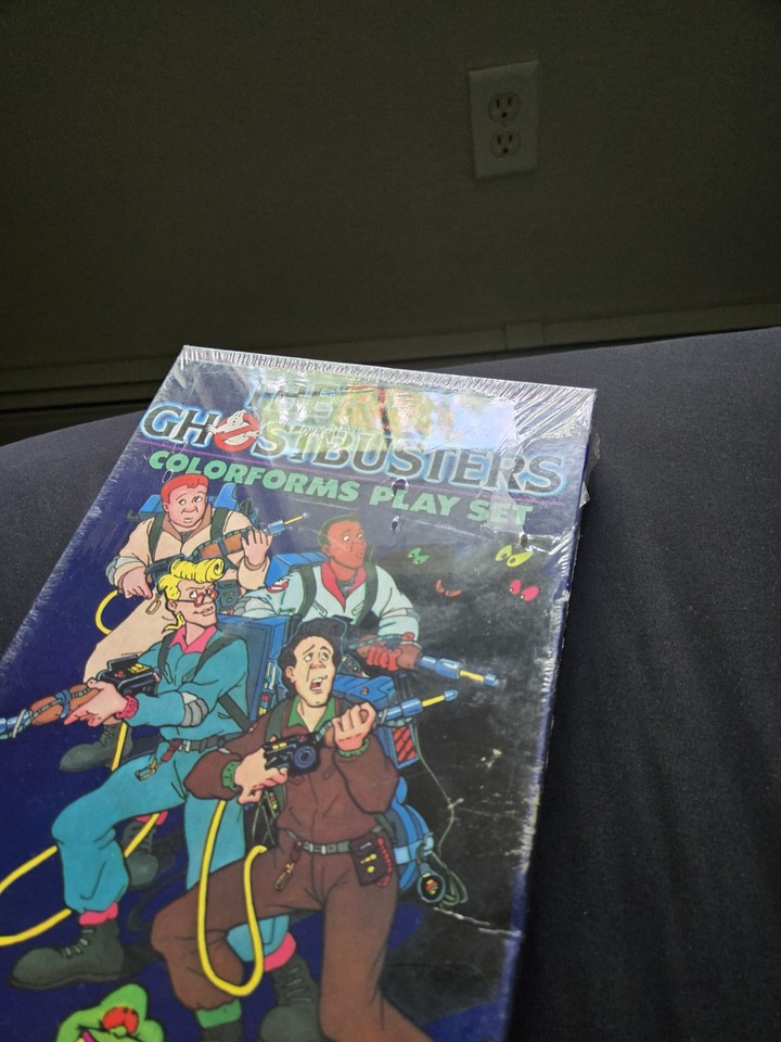 Vintage 1986 The Real Ghostbusters Colorforms Play Set Haunted House ...