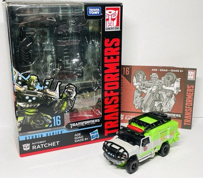 Transformers Studio Series 16 Deluxe Autobot Ratchet (E0977) *Read ...