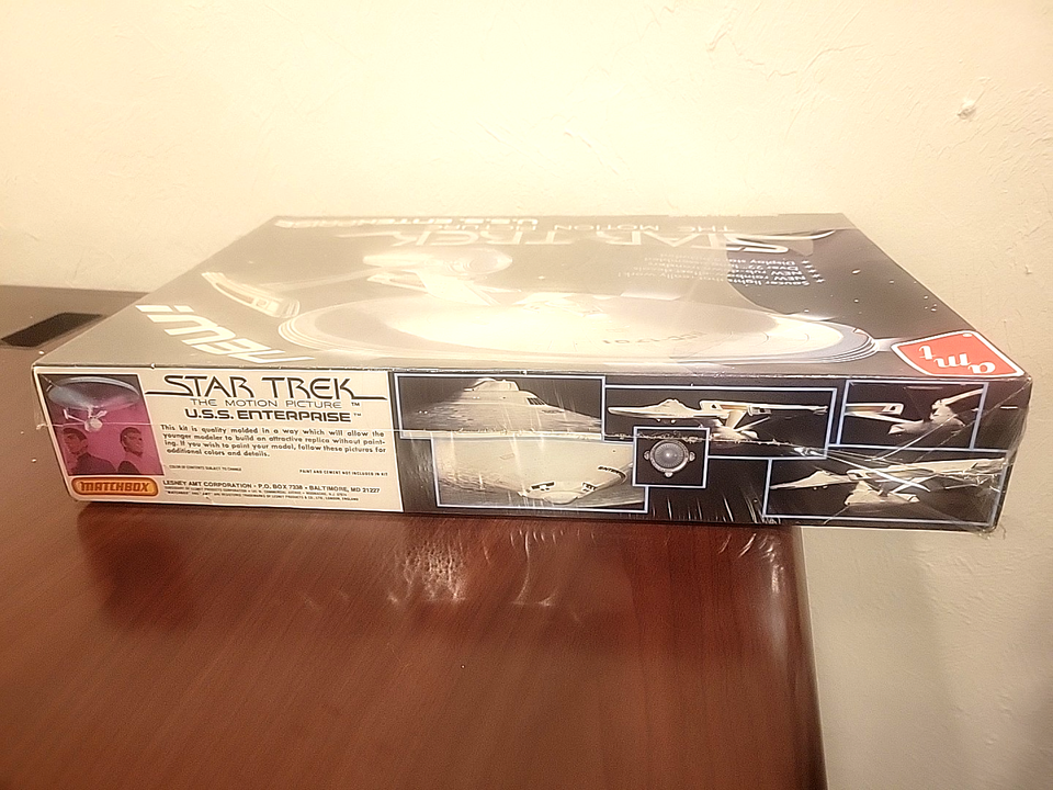 AMT MATCHBOX 1979 STAR TREK Motion Picture USS Enterprise Model Kit ...