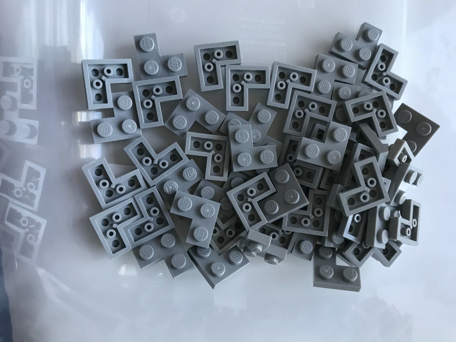 LEGO- NEW-# 2420-LIGHT BLUISH GREY - 2 X 2 CORNER PLATES-25 PIECES | eBay