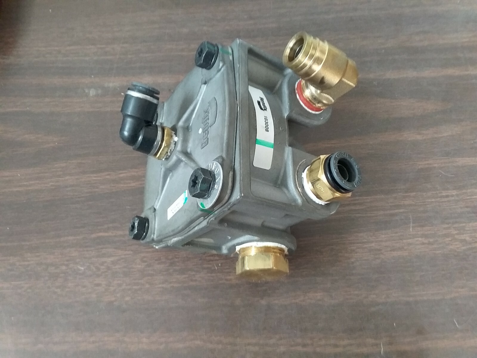 Bendix Valve 103008 | eBay