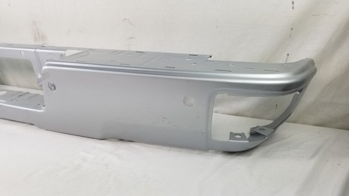 NEW Genuine GM 14-18 Silverado Rear Bumper Impact Bar 23285673 w ...