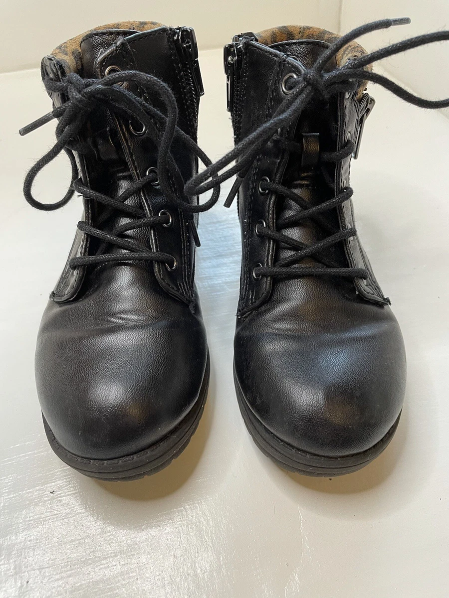 Combat Boot Print