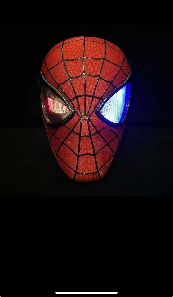 The Amazing Spider Man 2 Mask Moving Eyes with LED Lights Remote ...
