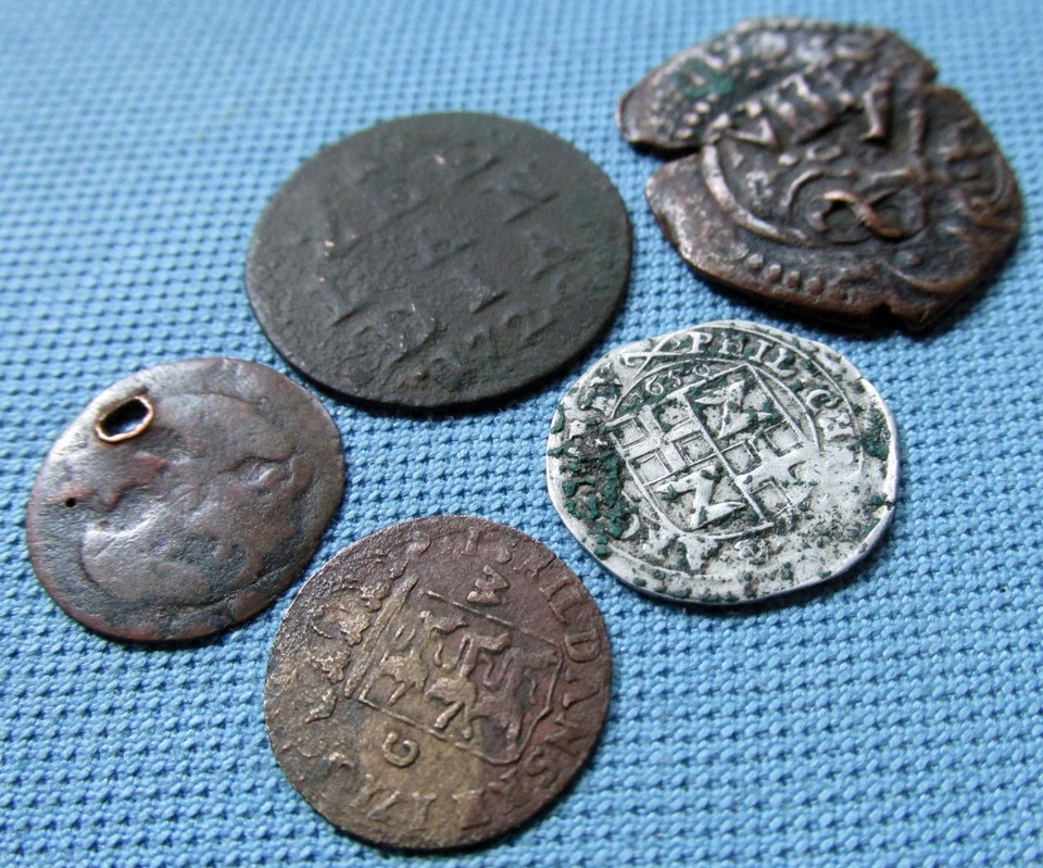 Lot of 5 Old World Europe c. 1600s-1700s Coins Spain Denmark German ...