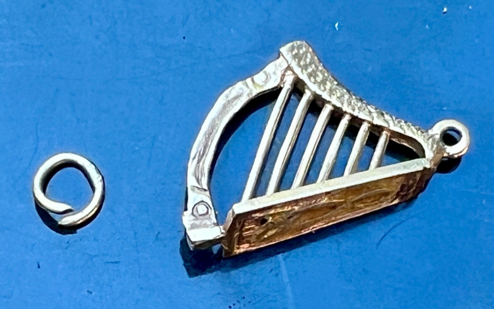 14K Gold Lyre Harp Charm Irish? 1.6 grams | eBay