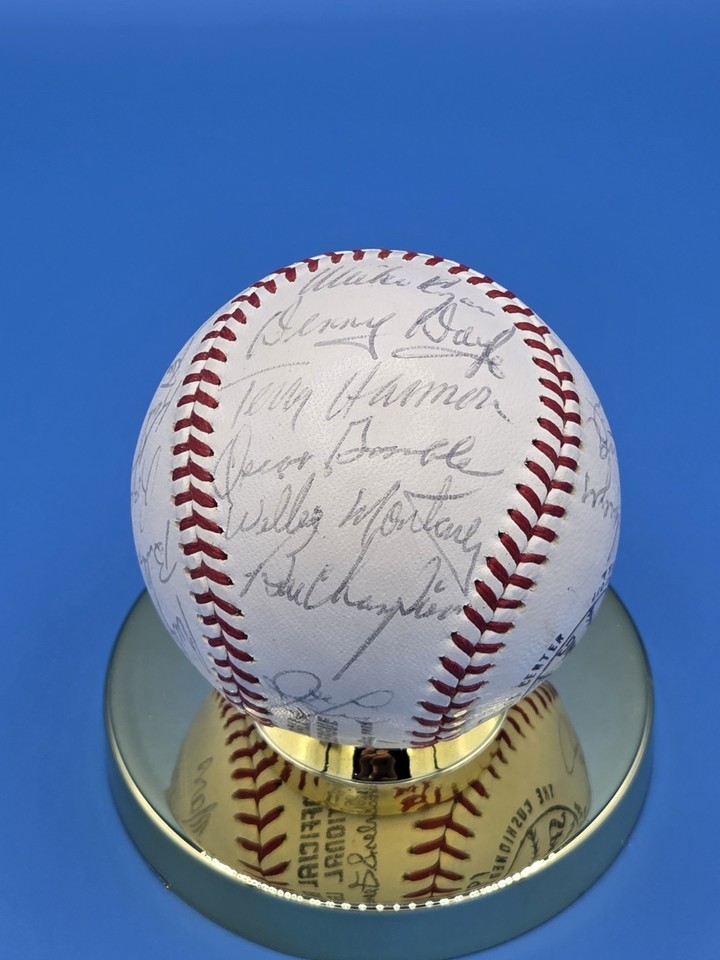 1971 PHILADELPHIA PHILLIES TEAM SIGNED AUTOGRAPHED ONL Spalding BALL ...