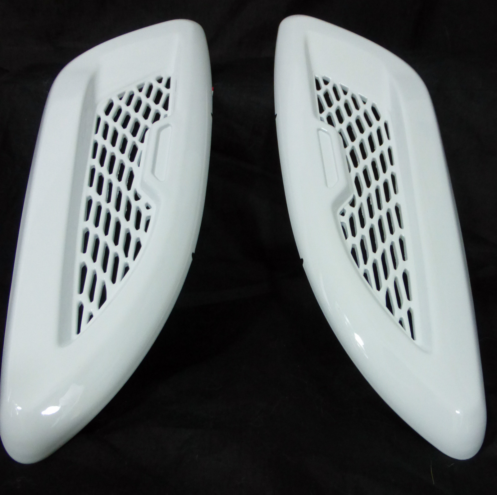 Land Rover Range Rover Evoque 5 Door Fuji White Dummy Hood Vents Slats ...