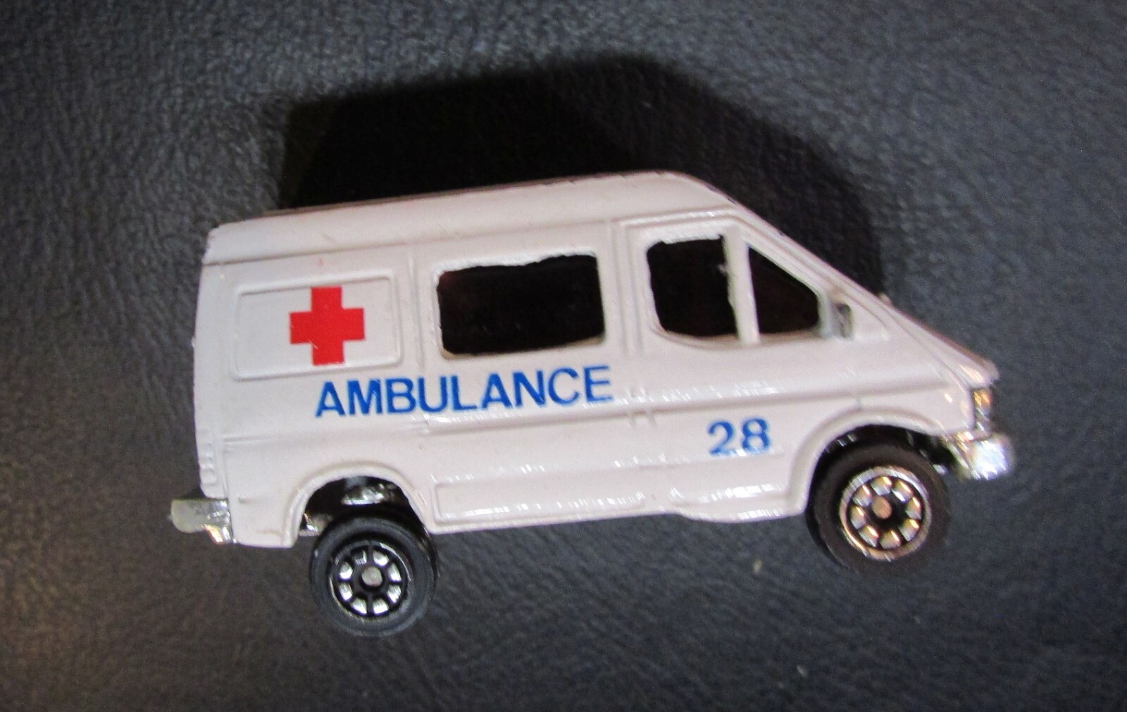 Vintage 1980's White Ford Transit VE6 Rescue Ambulance Van 28 Diecast 1 ...