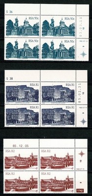 U2800 SOUTH AFRICA 1982 Definitive issue - Buildings Multiple of 4 top ...
