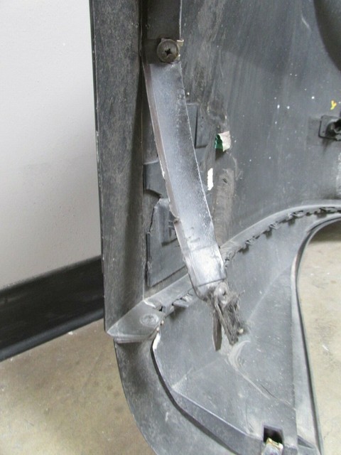 Maserati Ghibli Rear Bumper W/ Sensor Holes P/n 673004368 for sale ...