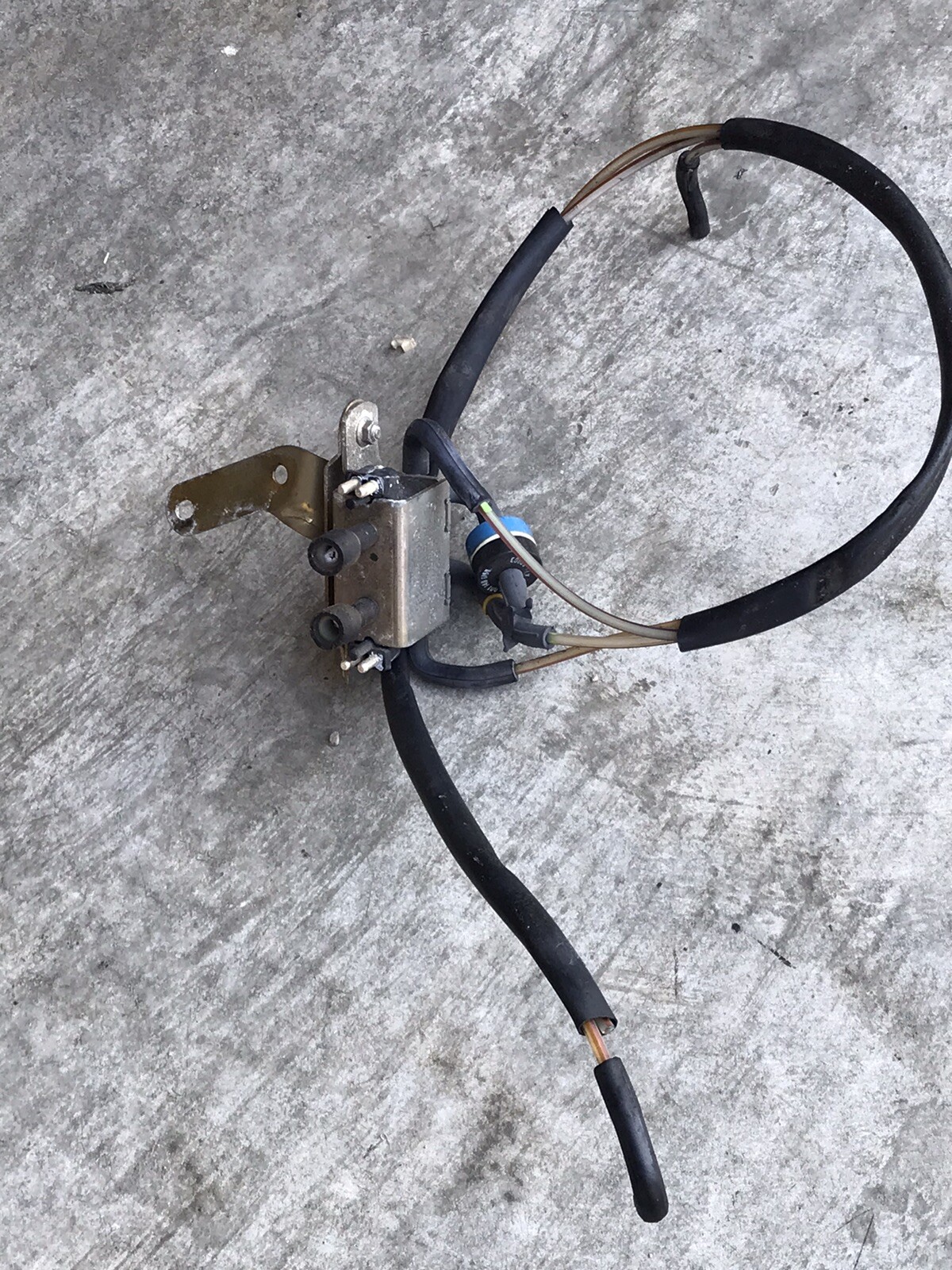 Fits: Mercedes W124 R129 W140 W202 EGR Valve Control Switch Genuine ...