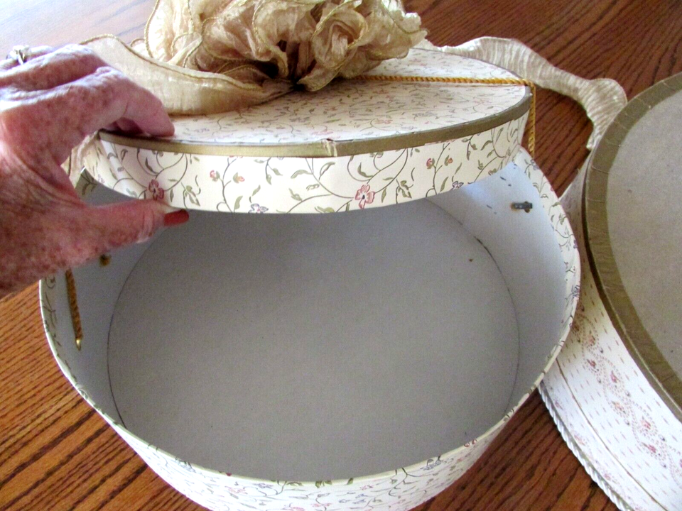 3 Large Vintage Victorian Hat Boxes Round Stackable Gold Cords w/Bow ...