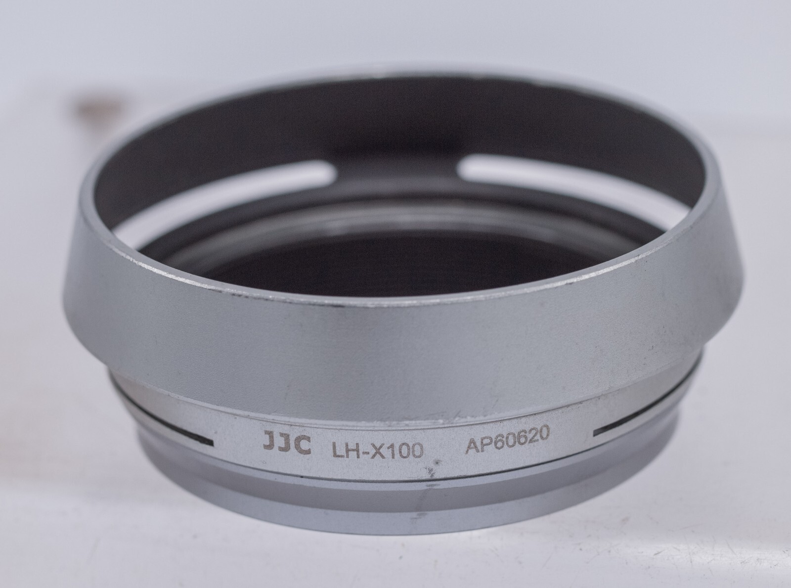 JJC LH-X100 Metal Lens Hood & 49mm Filter Adapter for Fujifilm X100 ...