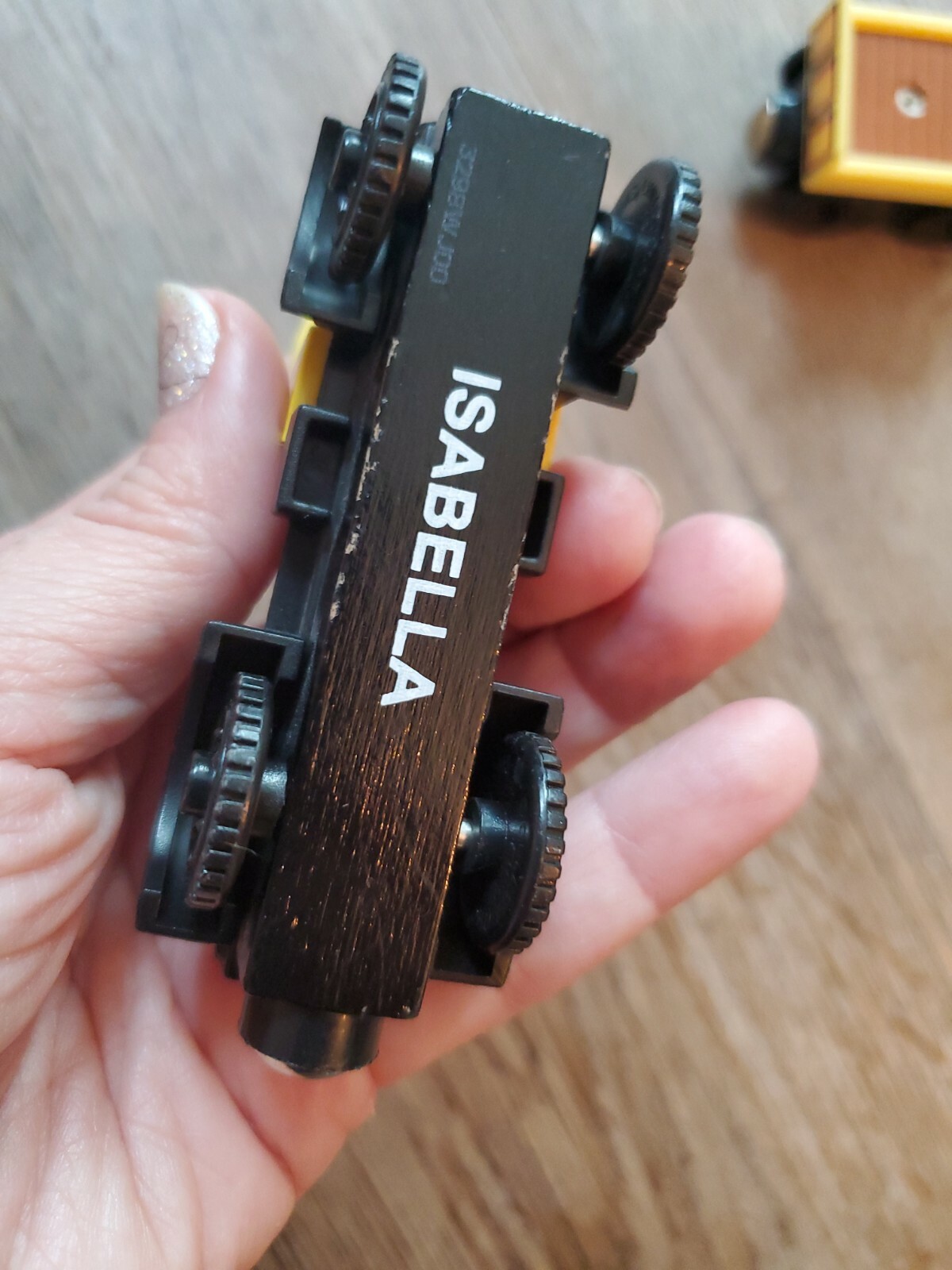 Thomas & Friends Wooden Railway ISABELLA & TRAILER Lot RARE VGUC TOMY ...