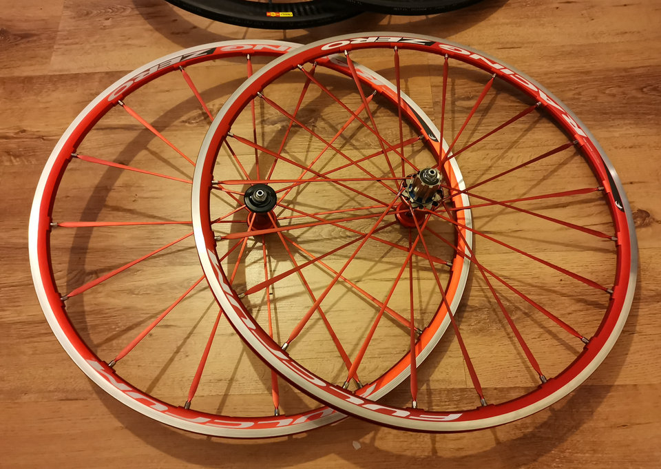 Fulcrum Racing ZERO RED RIM in red SPOKES - Clincher - Campagnolo | eBay